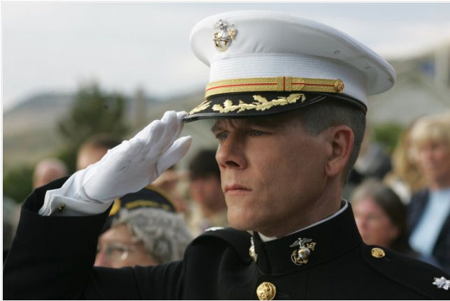 Taking Chance – L’honneur d’un marine – LE SECRET DES CHANCEUX